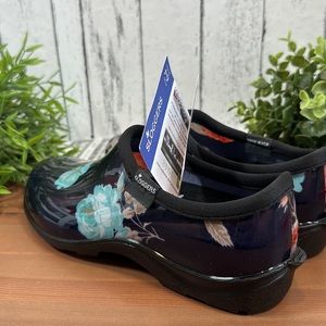 Sloggers | Shoes | Sloggers Big Floral Waterproof Garden Shoe With ...
